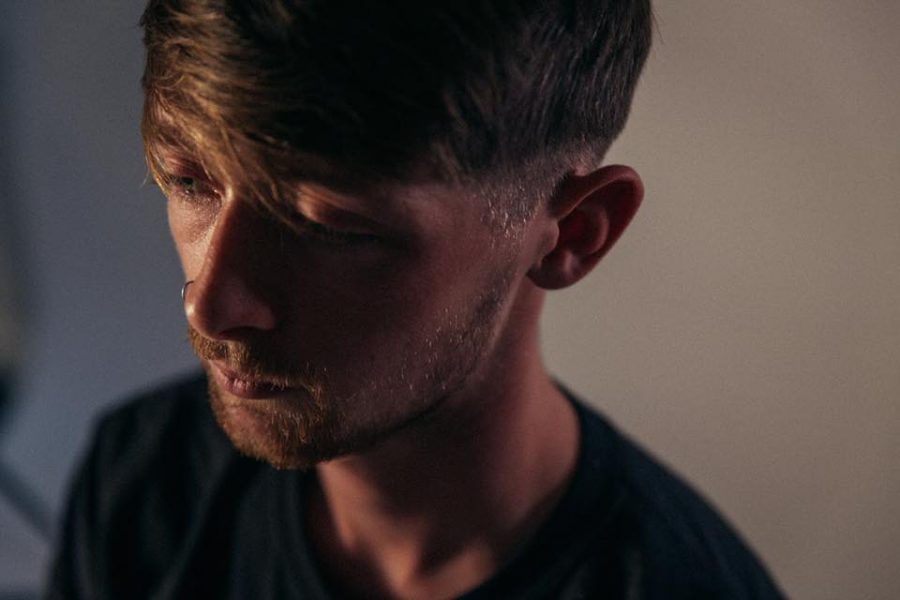 LOUIE JAMES – Single Review: “Real Friends” – ECLECTIC MUSIC LOVER