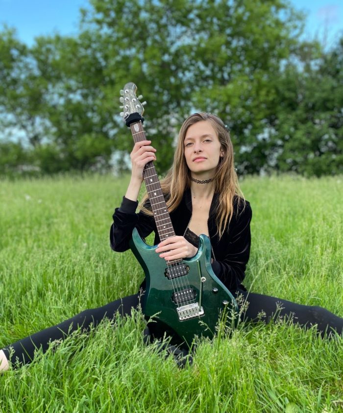ANIA – Single Review: “Tuesdays” – ECLECTIC MUSIC LOVER