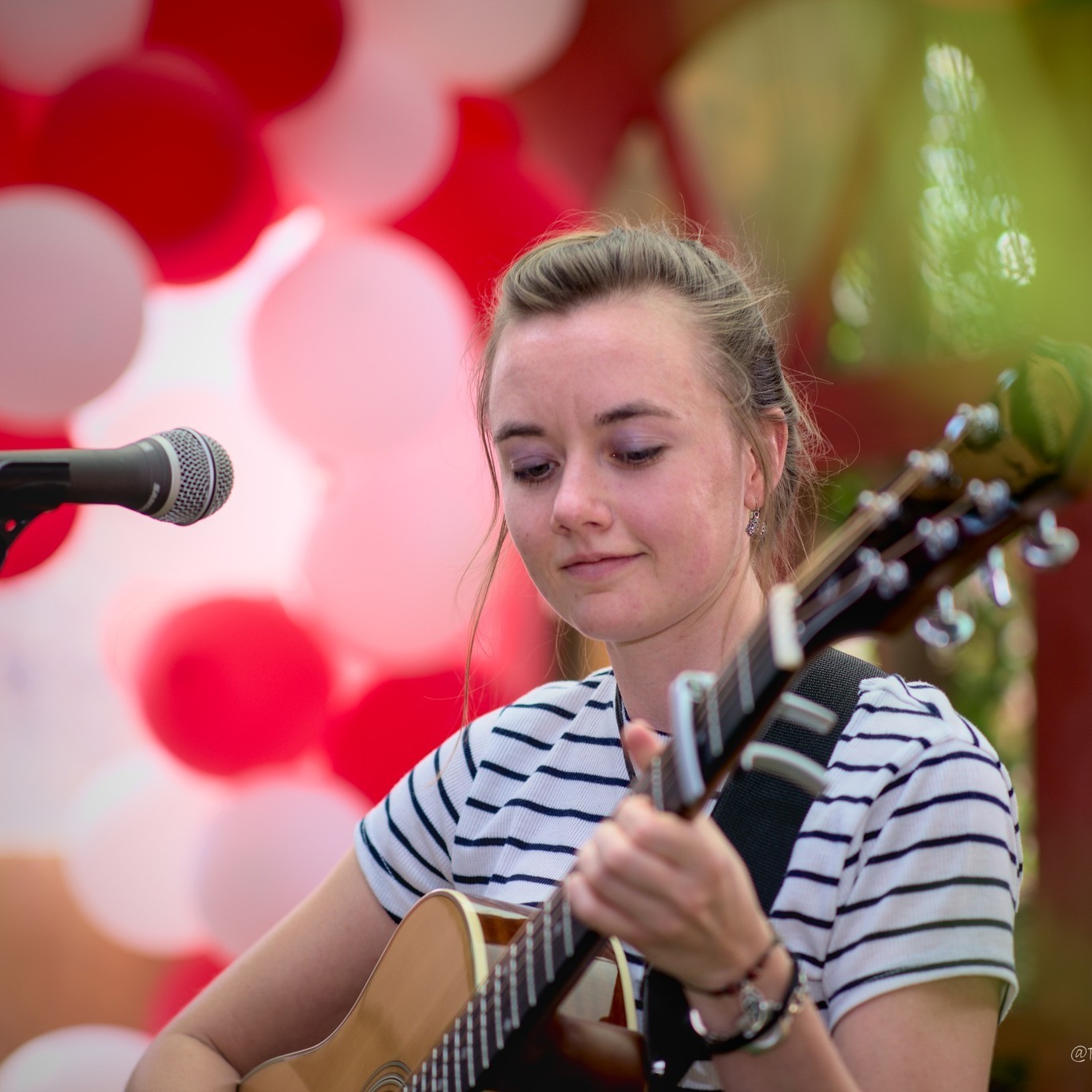 Drawing on Scars & Jodie Reid – Album Review: “A Bridge Across the Sea ...